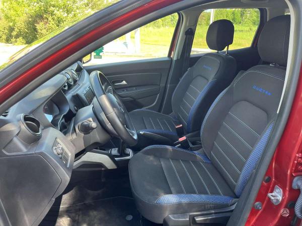 Sarkans Dacia Duster 2020 Tauragė, ar dzinēja tilpumu 1.00 L un nobraukumu 195 tūkst. km par 7600 €, foto 7 vietnē AUTOMOTO.COM.LV