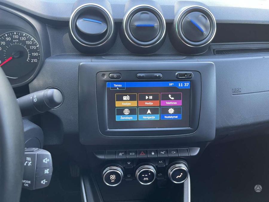 Red Dacia Duster 2020 in Taurage, with an engine capacity of 1.00 L and mileage of 195 thousand km for 7600 €, photo 11 on AUTOMOTO.COM.LV