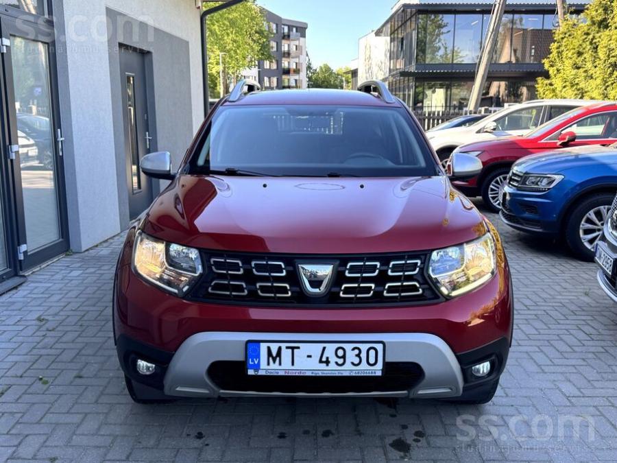 Red Dacia Duster 2021 in Riga, with an engine capacity of 1.00 L and mileage of 166 thousand km for 9200 €, photo 7 on AUTOMOTO.COM.LV