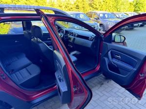 Red Dacia Duster 2021 in Riga, with an engine capacity of 1.00 L and mileage of 166 thousand km for 9200 €, photo 11 on AUTOMOTO.COM.LV