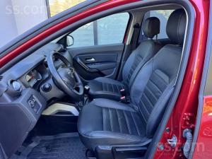 Red Dacia Duster 2021 in Riga, with an engine capacity of 1.00 L and mileage of 166 thousand km for 9200 €, photo 15 on AUTOMOTO.COM.LV