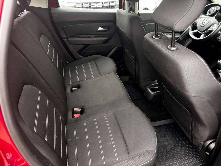Красный Дачия Duster 2021 в Вильнюс, объемом двигателя 1.00 л и пробегом 76 тыс. км за 10500 €, фото 9 на AUTOMOTO.COM.LV