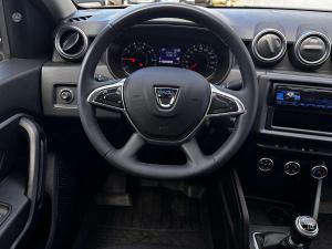 Красный Дачия Duster 2021 в Вильнюс, объемом двигателя 1.00 л и пробегом 35 тыс. км за 10000 €, фото 10 на AUTOMOTO.COM.LV