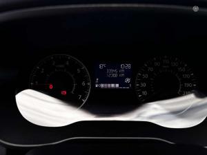 Красный Дачия Duster 2021 в Вильнюс, объемом двигателя 1.00 л и пробегом 35 тыс. км за 10000 €, фото 15 на AUTOMOTO.COM.LV