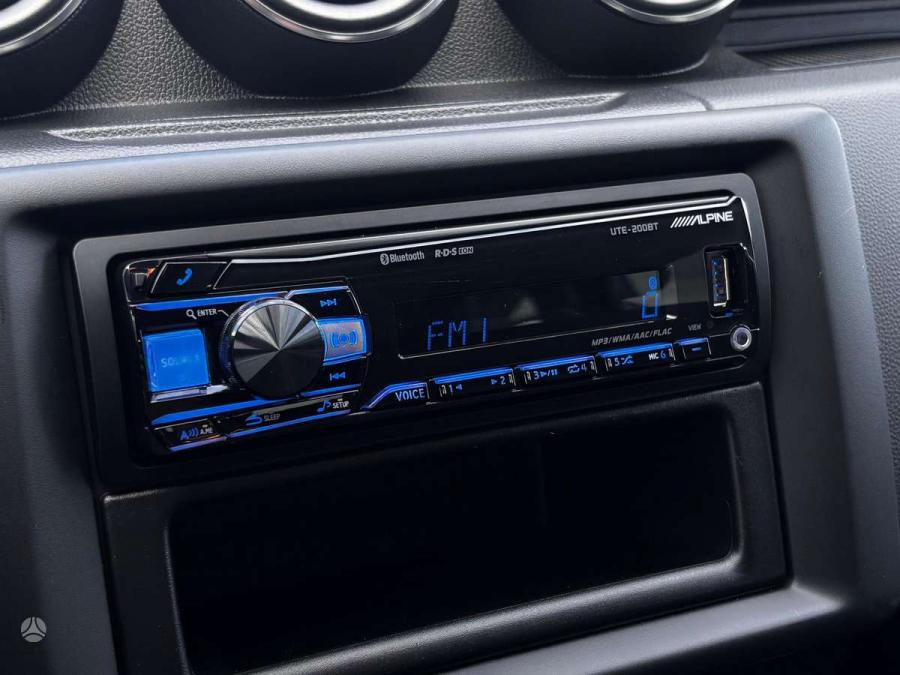 Красный Дачия Duster 2021 в Вильнюс, объемом двигателя 1.00 л и пробегом 35 тыс. км за 10000 €, фото 21 на AUTOMOTO.COM.LV