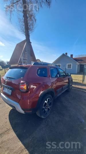 Red Dacia Duster 2022 in Daugavpils, with an engine capacity of 1.30 L and mileage of 49 thousand km for 16900 €, photo 3 on AUTOMOTO.COM.LV