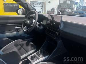 Sarkans Dacia Duster 2026 Daugavpils, ar dzinēja tilpumu 1.20 L un nobraukumu 19 tūkst. km par 29445 €, foto 8 vietnē AUTOMOTO.COM.LV