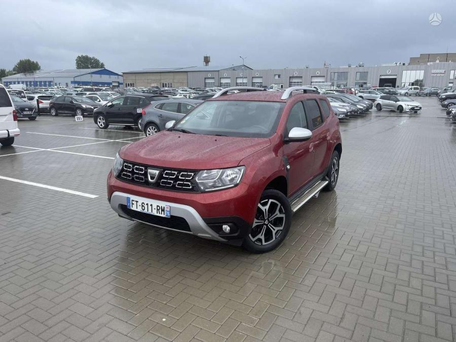 Красный Дачия Duster 2020 в Таураге, объемом двигателя 1.50 л и пробегом 193 тыс. км за 8200 €, фото 1 на AUTOMOTO.COM.LV