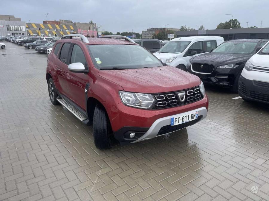 Красный Дачия Duster 2020 в Таураге, объемом двигателя 1.50 л и пробегом 193 тыс. км за 8200 €, фото 4 на AUTOMOTO.COM.LV