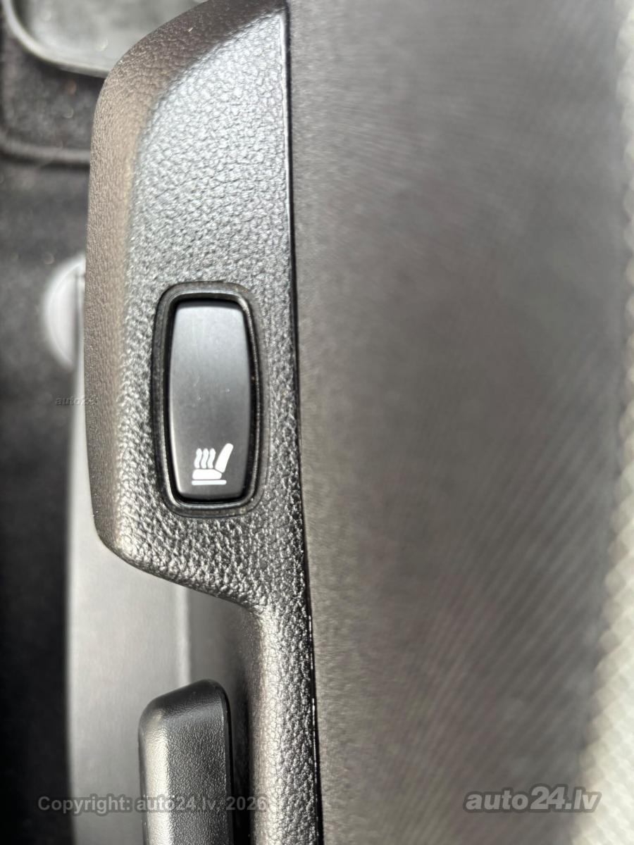 Sarkans Dacia Duster 2020 Paide, ar dzinēja tilpumu 1.30 L un nobraukumu 140 tūkst. km par 9950 €, foto 17 vietnē AUTOMOTO.COM.LV