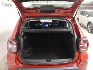 Red Dacia Duster 2022 in Tallinn, with an engine capacity of 1.00 L and mileage of 66 thousand km for 11900 €, photo 12 on AUTOMOTO.COM.LV
