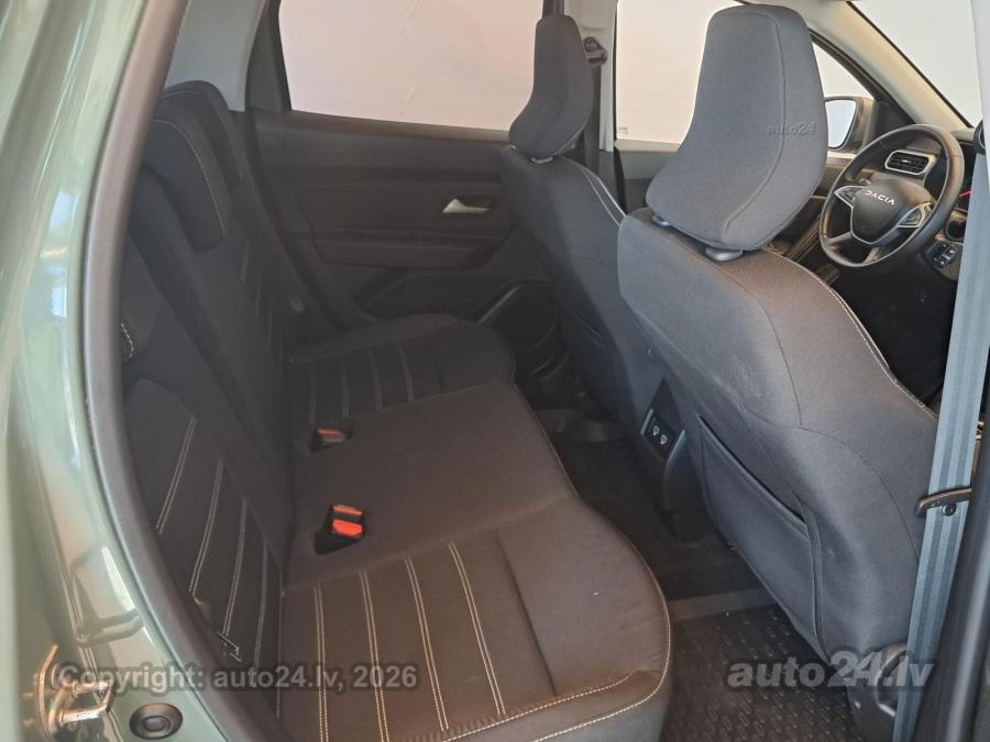 Dacia Duster 2023 in Narva, with an engine capacity of 1.00 L and mileage of 37 thousand km for 13900 €, photo 9 on AUTOMOTO.COM.LV