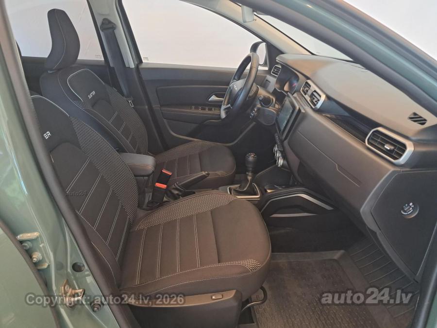 Dacia Duster 2023 in Narva, with an engine capacity of 1.00 L and mileage of 37 thousand km for 13900 €, photo 11 on AUTOMOTO.COM.LV