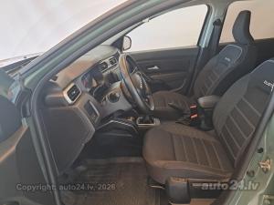 Dacia Duster 2023 in Narva, with an engine capacity of 1.00 L and mileage of 37 thousand km for 13900 €, photo 12 on AUTOMOTO.COM.LV
