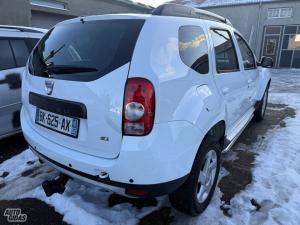 Balts Dacia Duster 2011 Telšiai, ar dzinēja tilpumu 1.50 L un nobraukumu 227 tūkst. km par 4650 €, foto 4 vietnē AUTOMOTO.COM.LV