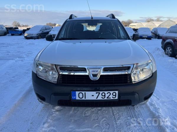 Белый Дачия Duster 2011 в Талси, объемом двигателя 1.50 л и пробегом 201 тыс. км за 4800 €, фото 2 на AUTOMOTO.COM.LV