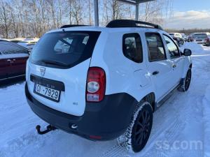 Белый Дачия Duster 2011 в Талси, объемом двигателя 1.50 л и пробегом 201 тыс. км за 4800 €, фото 5 на AUTOMOTO.COM.LV