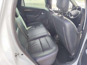 White Dacia Duster 2011 in Taurage, with an engine capacity of 1.46 L and mileage of 230 thousand km for 3300 €, photo 8 on AUTOMOTO.COM.LV