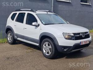 White Dacia Duster 2012 in Ogre, with an engine capacity of 1.50 L and mileage of 156 thousand km for 6750 €, photo 3 on AUTOMOTO.COM.LV
