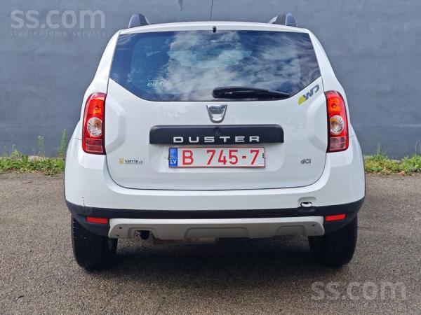 Белый Дачия Duster 2012 в Огре, объемом двигателя 1.50 л и пробегом 156 тыс. км за 6750 €, фото 7 на AUTOMOTO.COM.LV