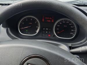 White Dacia Duster 2012 in Ogre, with an engine capacity of 1.50 L and mileage of 156 thousand km for 6750 €, photo 15 on AUTOMOTO.COM.LV