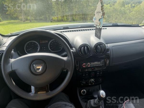 Белый Дачия Duster 2012 в Резекне, объемом двигателя 1.50 л и пробегом 216 тыс. км за 4900 €, фото 7 на AUTOMOTO.COM.LV