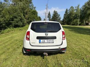 Balts Dacia Duster 2013 Gulbene, ar dzinēja tilpumu 1.50 L un nobraukumu 293 tūkst. km par 3300 €, foto 6 vietnē AUTOMOTO.COM.LV