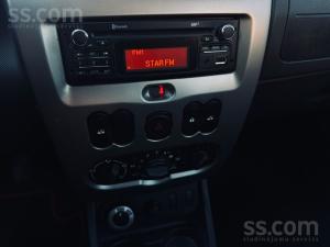 White Dacia Duster 2013 in Cesis, with an engine capacity of 1.50 L and mileage of 0 thousand km for 6900 €, photo 16 on AUTOMOTO.COM.LV