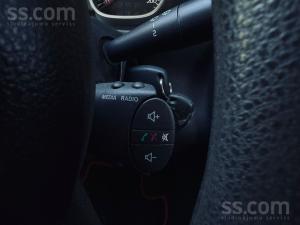White Dacia Duster 2013 in Cesis, with an engine capacity of 1.50 L and mileage of 0 thousand km for 6900 €, photo 23 on AUTOMOTO.COM.LV