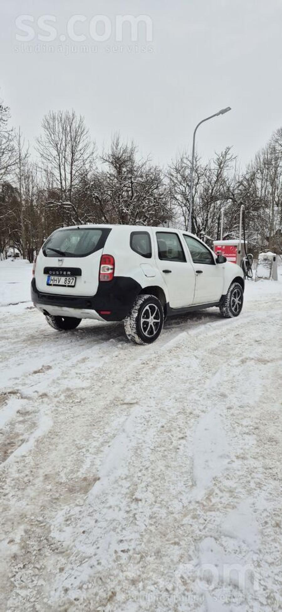 Balts Dacia Duster 2014 Rēzekne, ar dzinēja tilpumu 1.60 L un nobraukumu 250 tūkst. km par 3000 €, foto 3 vietnē AUTOMOTO.COM.LV