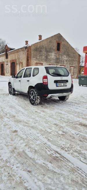 Balts Dacia Duster 2014 Rēzekne, ar dzinēja tilpumu 1.60 L un nobraukumu 250 tūkst. km par 3000 €, foto 4 vietnē AUTOMOTO.COM.LV
