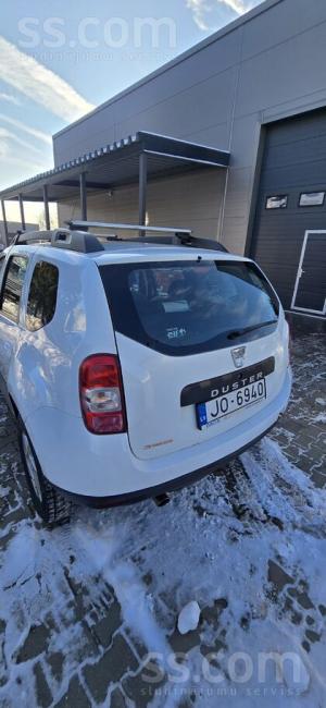 White Dacia Duster 2014 in Riga, with an engine capacity of 1.50 L and mileage of 282 thousand km for 3700 €, photo 2 on AUTOMOTO.COM.LV