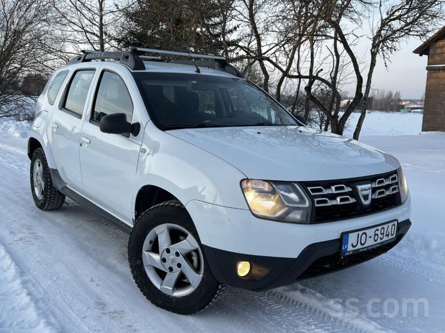 Balts Dacia Duster 2014 Valmiera, ar dzinēja tilpumu 1.50 L un nobraukumu 282 tūkst. km par 4750 €, foto 1 vietnē AUTOMOTO.COM.LV