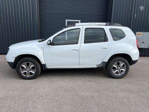 Balts Dacia Duster 2014 Alīta, ar dzinēja tilpumu 1.46 L un nobraukumu 280 tūkst. km par 3350 €, foto 5 vietnē AUTOMOTO.COM.LV