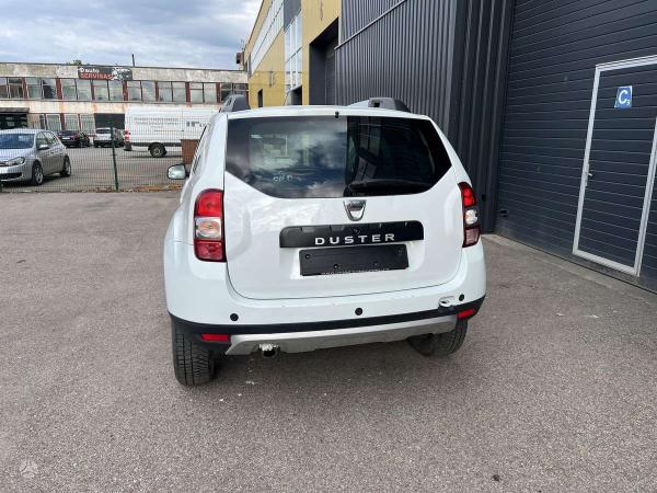 Balts Dacia Duster 2014 Alīta, ar dzinēja tilpumu 1.46 L un nobraukumu 280 tūkst. km par 3350 €, foto 6 vietnē AUTOMOTO.COM.LV
