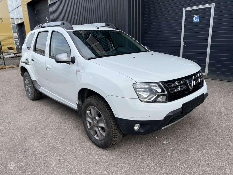 Balts Dacia Duster 2014 Alīta, ar dzinēja tilpumu 1.46 L un nobraukumu 280 tūkst. km par 3350 €, foto 13 vietnē AUTOMOTO.COM.LV