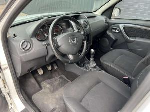 Balts Dacia Duster 2014 Alīta, ar dzinēja tilpumu 1.46 L un nobraukumu 280 tūkst. km par 3350 €, foto 15 vietnē AUTOMOTO.COM.LV