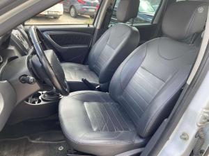 White Dacia Duster 2014 in Taurage, with an engine capacity of 1.20 L and mileage of 195 thousand km for 2200 €, photo 13 on AUTOMOTO.COM.LV