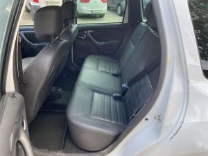 White Dacia Duster 2014 in Taurage, with an engine capacity of 1.20 L and mileage of 195 thousand km for 2200 €, photo 18 on AUTOMOTO.COM.LV