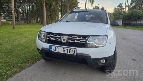 Balts Dacia Duster 2014 Preiļi, ar dzinēja tilpumu 1.50 L un nobraukumu 204 tūkst. km par 5500 €, foto 1 vietnē AUTOMOTO.COM.LV