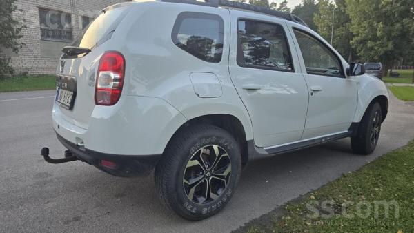Balts Dacia Duster 2014 Preiļi, ar dzinēja tilpumu 1.50 L un nobraukumu 204 tūkst. km par 5500 €, foto 5 vietnē AUTOMOTO.COM.LV