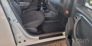 White Dacia Duster 2014 in Riga, with an engine capacity of 1.50 L and mileage of 141 thousand km for 5990 €, photo 13 on AUTOMOTO.COM.LV