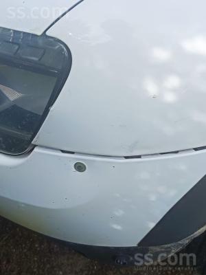 Balts Dacia Duster 2014 Rīga, ar dzinēja tilpumu 1.50 L un nobraukumu 246 tūkst. km par 3200 €, foto 3 vietnē AUTOMOTO.COM.LV