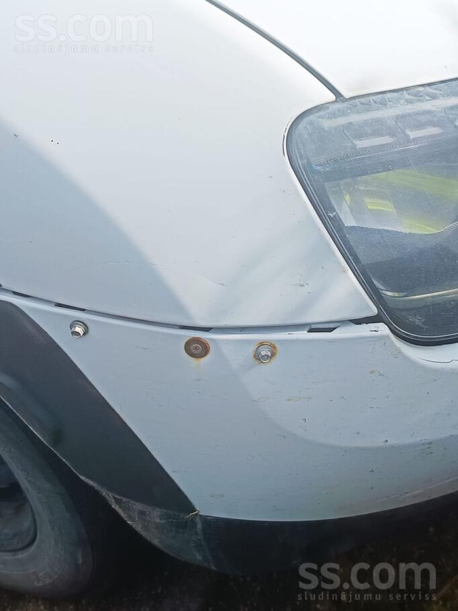Balts Dacia Duster 2014 Rīga, ar dzinēja tilpumu 1.50 L un nobraukumu 246 tūkst. km par 3200 €, foto 6 vietnē AUTOMOTO.COM.LV