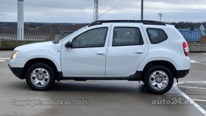 White Dacia Duster 2015 in Tallinn, with an engine capacity of 1.50 L and mileage of 204 thousand km for 3490 €, photo 7 on AUTOMOTO.COM.LV