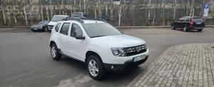 White Dacia Duster 2015 in Riga, with an engine capacity of 1.50 L and mileage of 177 thousand km for 5299 €, photo  on AUTOMOTO.COM.LV