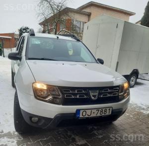 Balts Dacia Duster 2015 Valmiera, ar dzinēja tilpumu 1.50 L un nobraukumu 176 tūkst. km par 6190 €, foto 4 vietnē AUTOMOTO.COM.LV