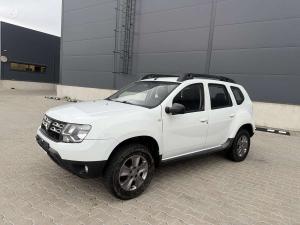 White Dacia Duster 2015 in Siauliai, with an engine capacity of 1.60 L and mileage of 250 thousand km for 4350 €, photo  on AUTOMOTO.COM.LV
