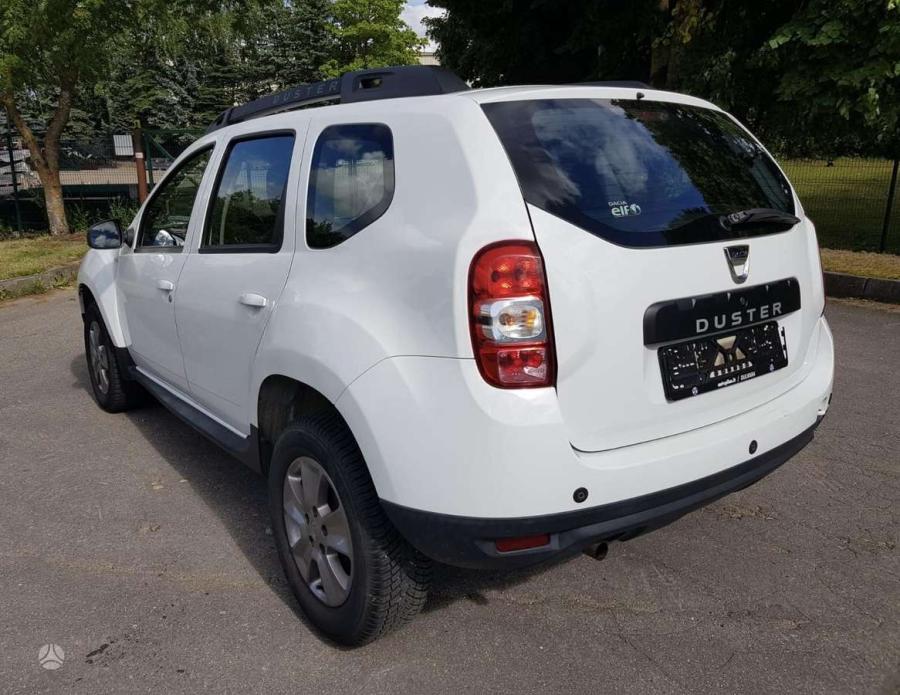 White Dacia Duster 2015 in Siauliai, with an engine capacity of 1.46 L and mileage of 260 thousand km for 4350 €, photo 9 on AUTOMOTO.COM.LV