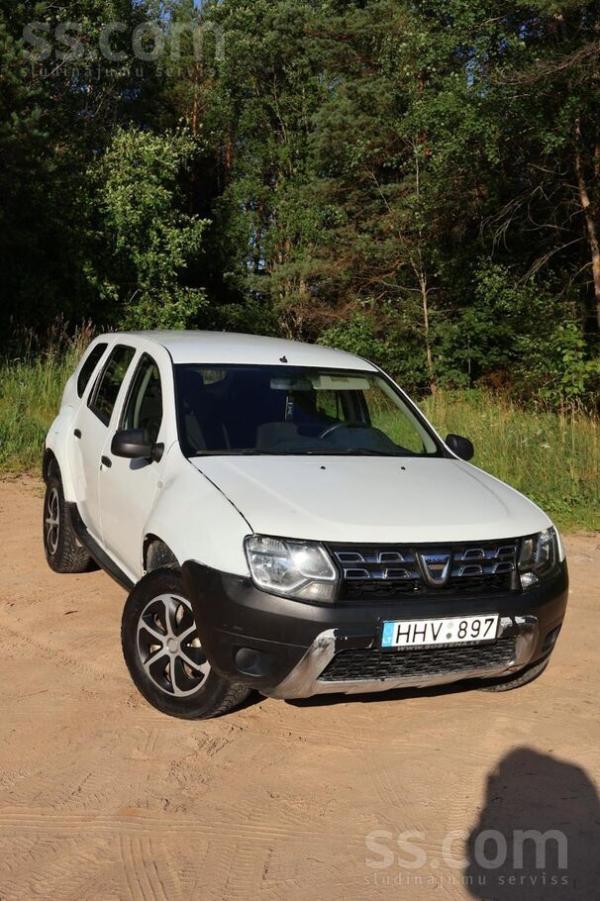 Белый Дачия Duster 2015 в Резекне, объемом двигателя 1.50 л и пробегом 260 тыс. км за 3050 €, фото 1 на AUTOMOTO.COM.LV